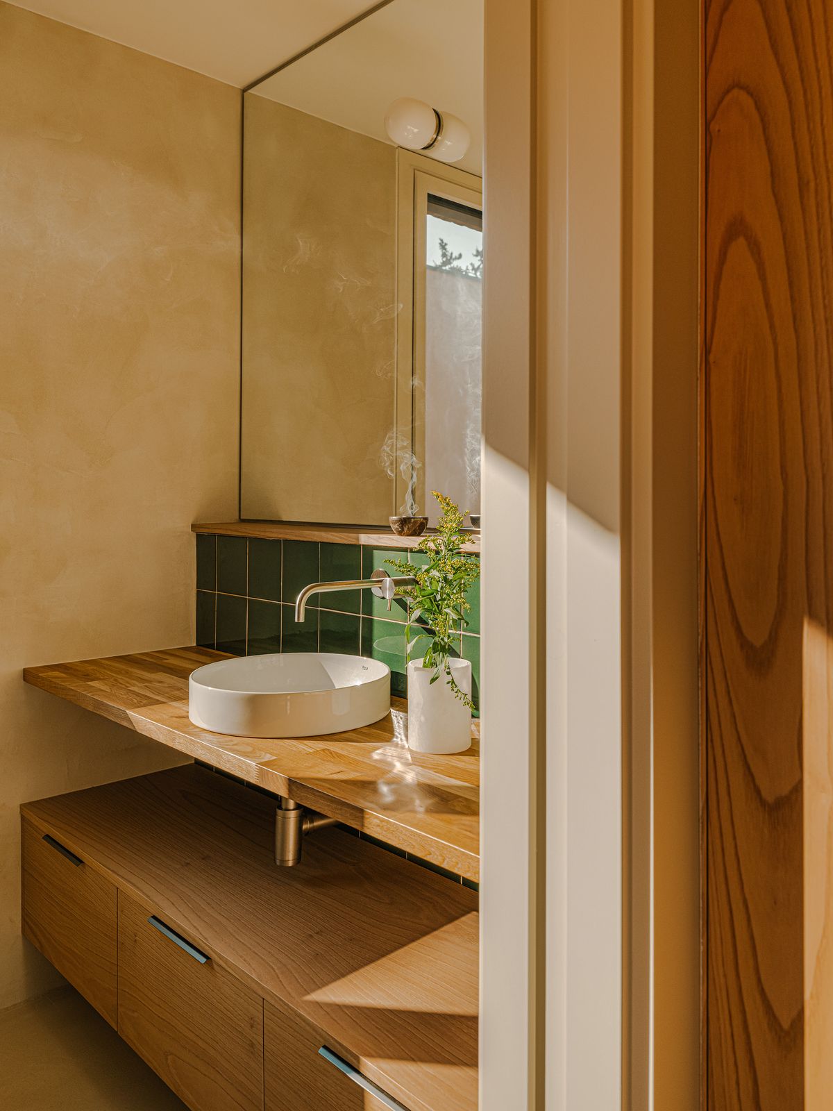 Photo 12 of 15 in Flexibility Is at the Forefront of This Brick Home in ...