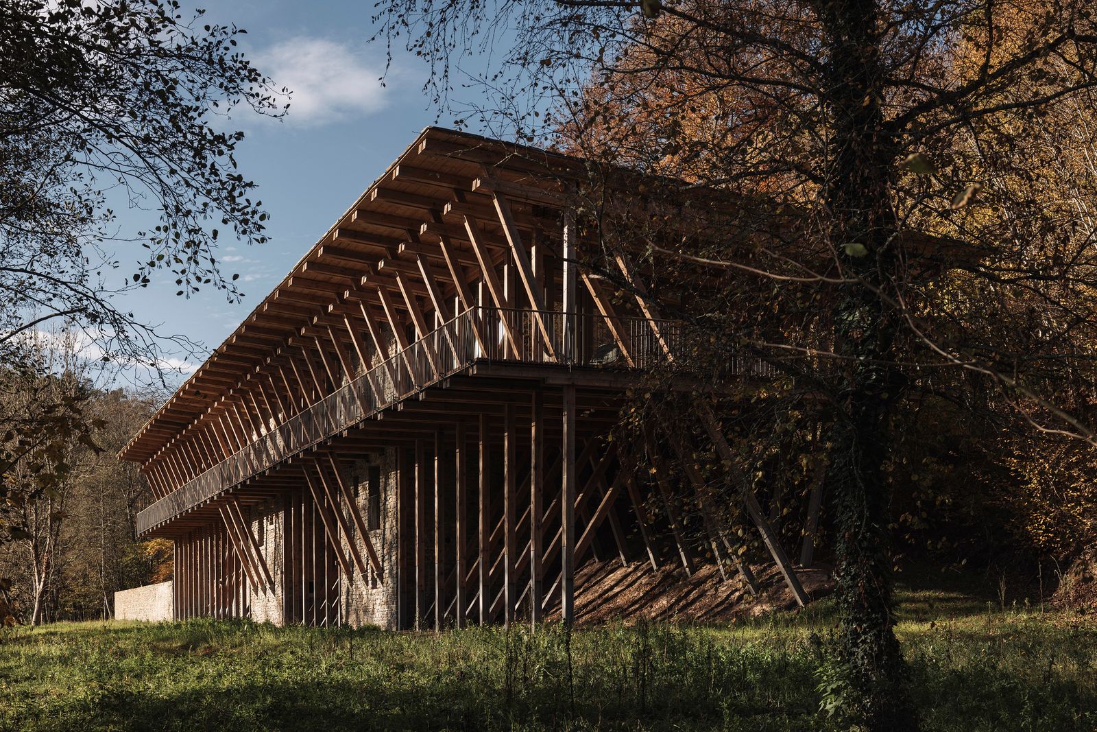 Photo 3 of 20 in All the Materials for This Belgian House Were Sourced ...