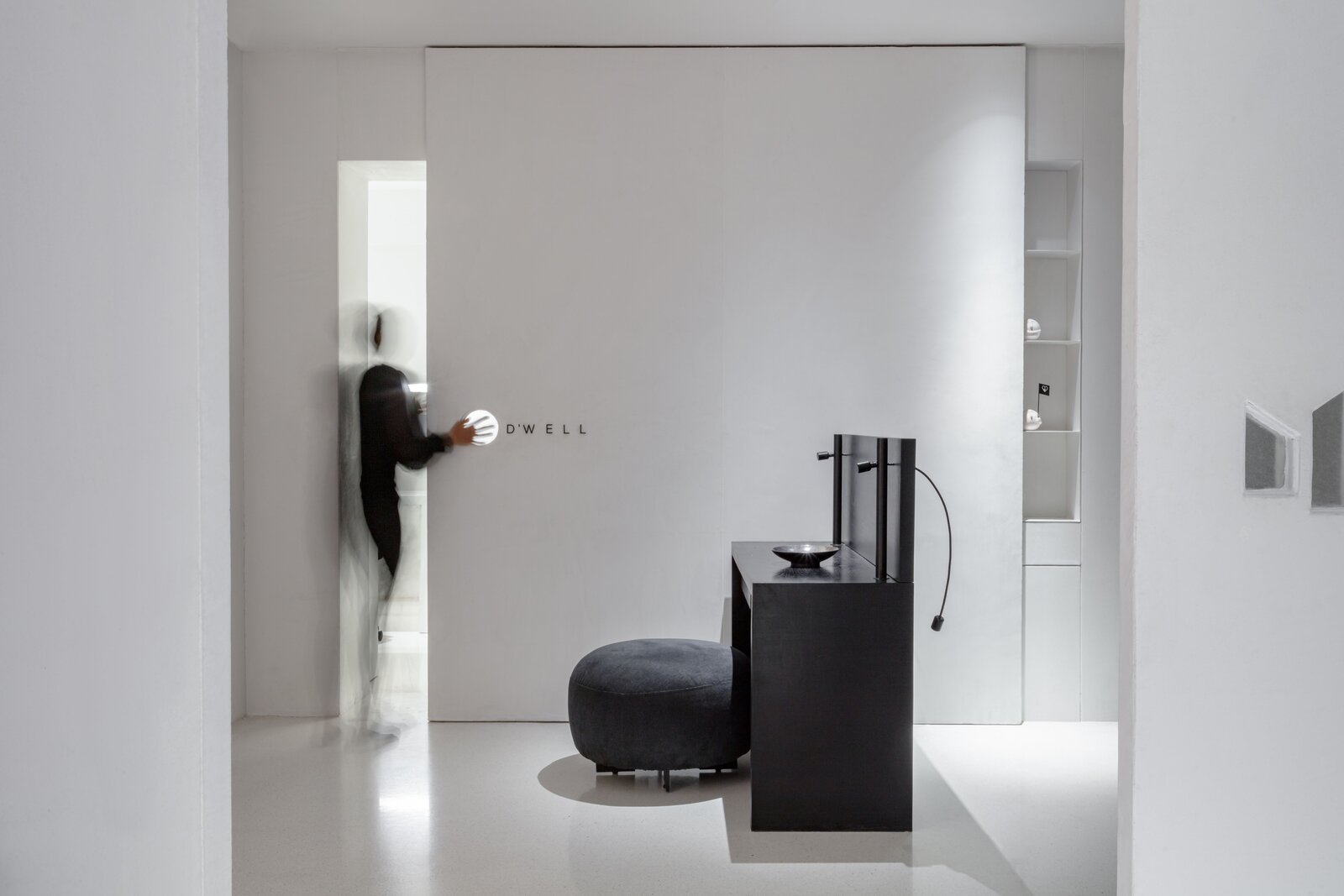 Photo 18 of 27 in The white cave by D'WELL - Dwell