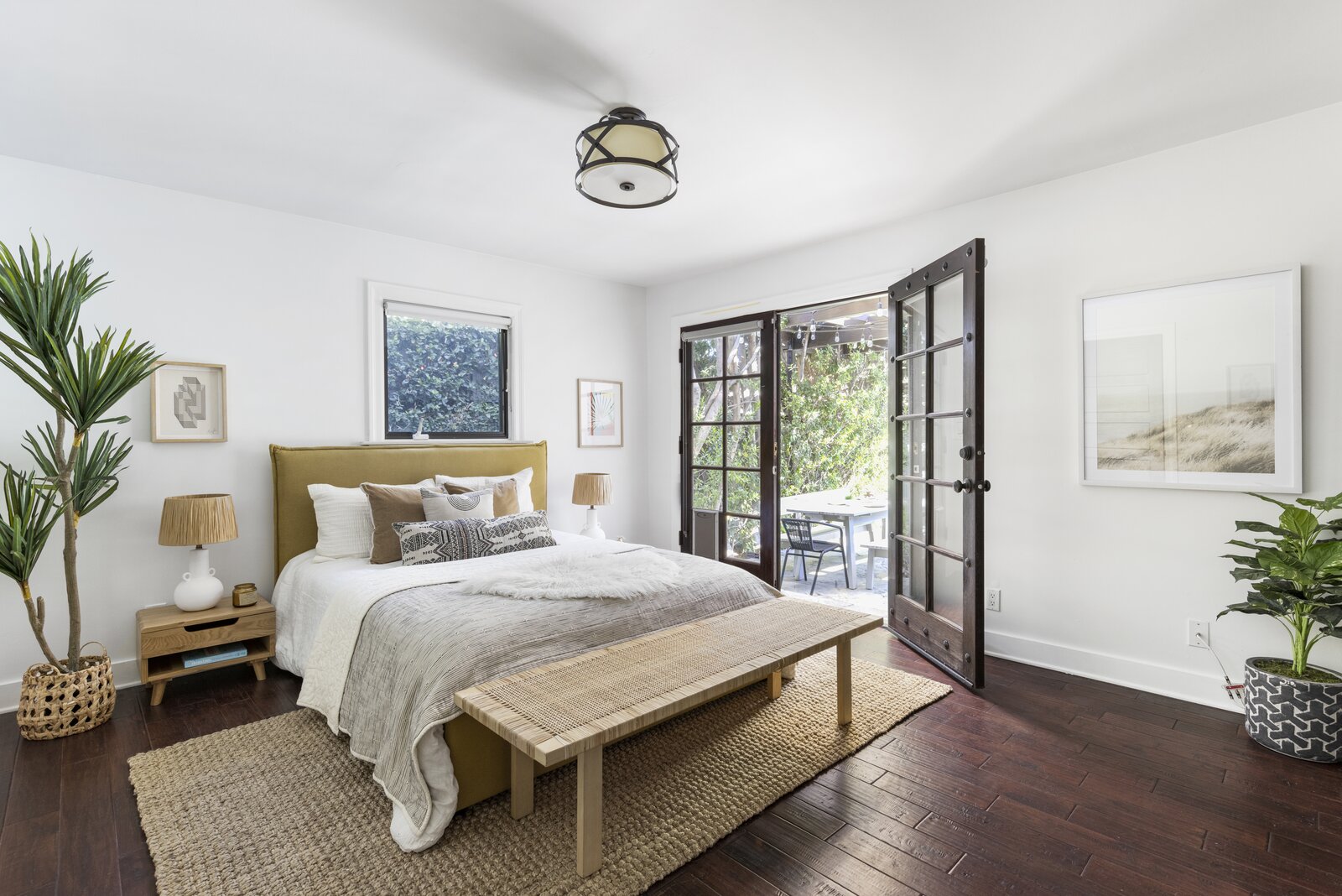 Photo 6 of 8 in Spanish Revival with Stunning Pool and Guest House ...