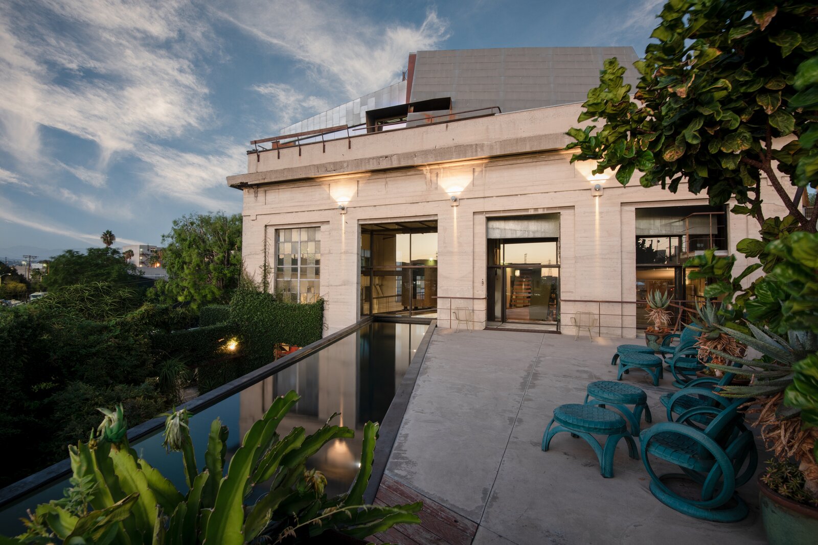 Photo 1 of 22 in AIA Award Winning Architectural Landmark Designed by ...