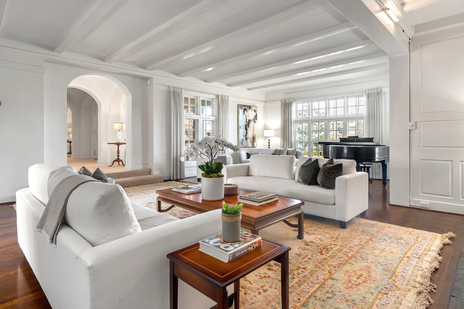 Photo 3 of 11 in The Fleming House, Santa Monica's Last Remaining ...