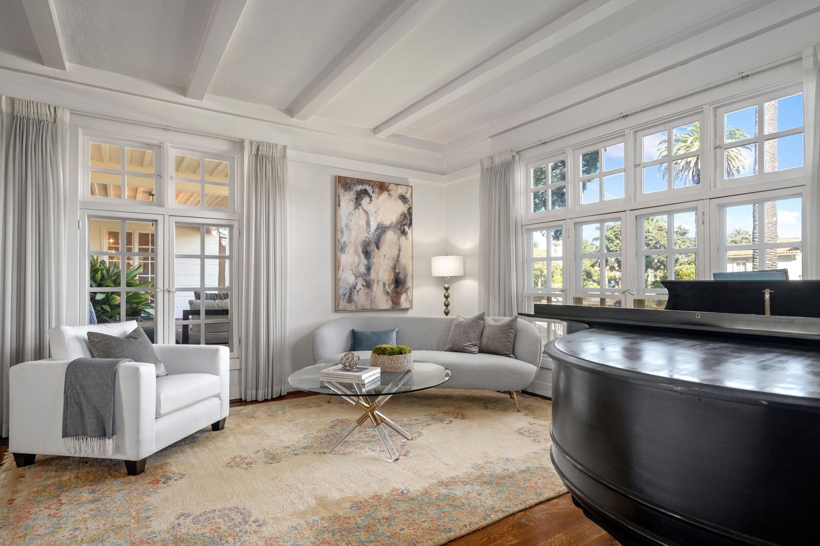 Photo 4 of 11 in The Fleming House, Santa Monica's Last Remaining ...