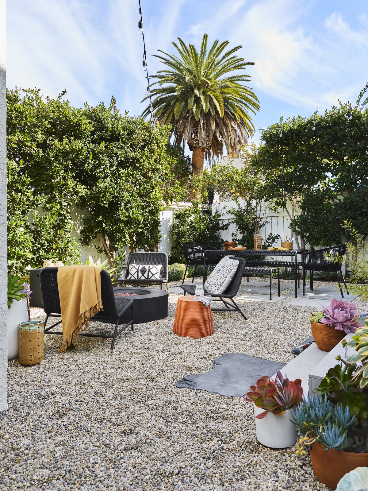 Photo 12 of 12 in Mid-Century Modern Spanish Bungalow Listed For ...