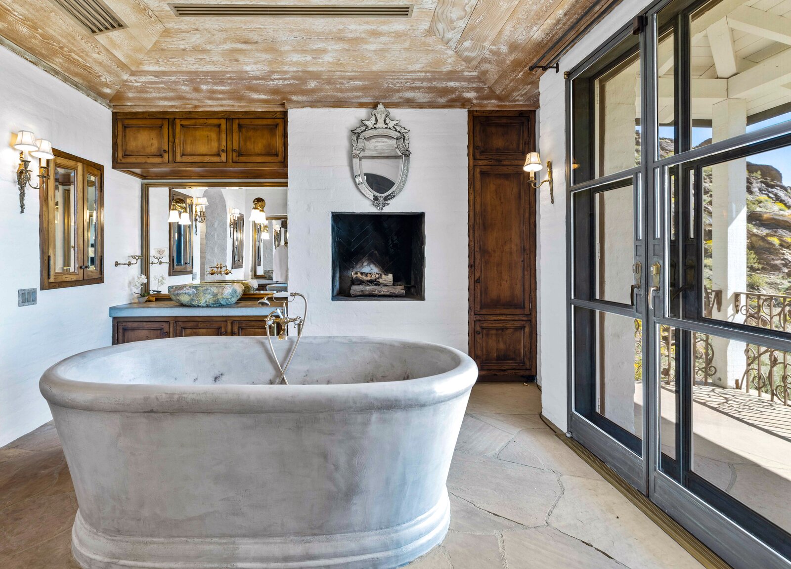 Photo 12 of 16 in 28-Acre Five-Structure Compound Five Minutes from ...