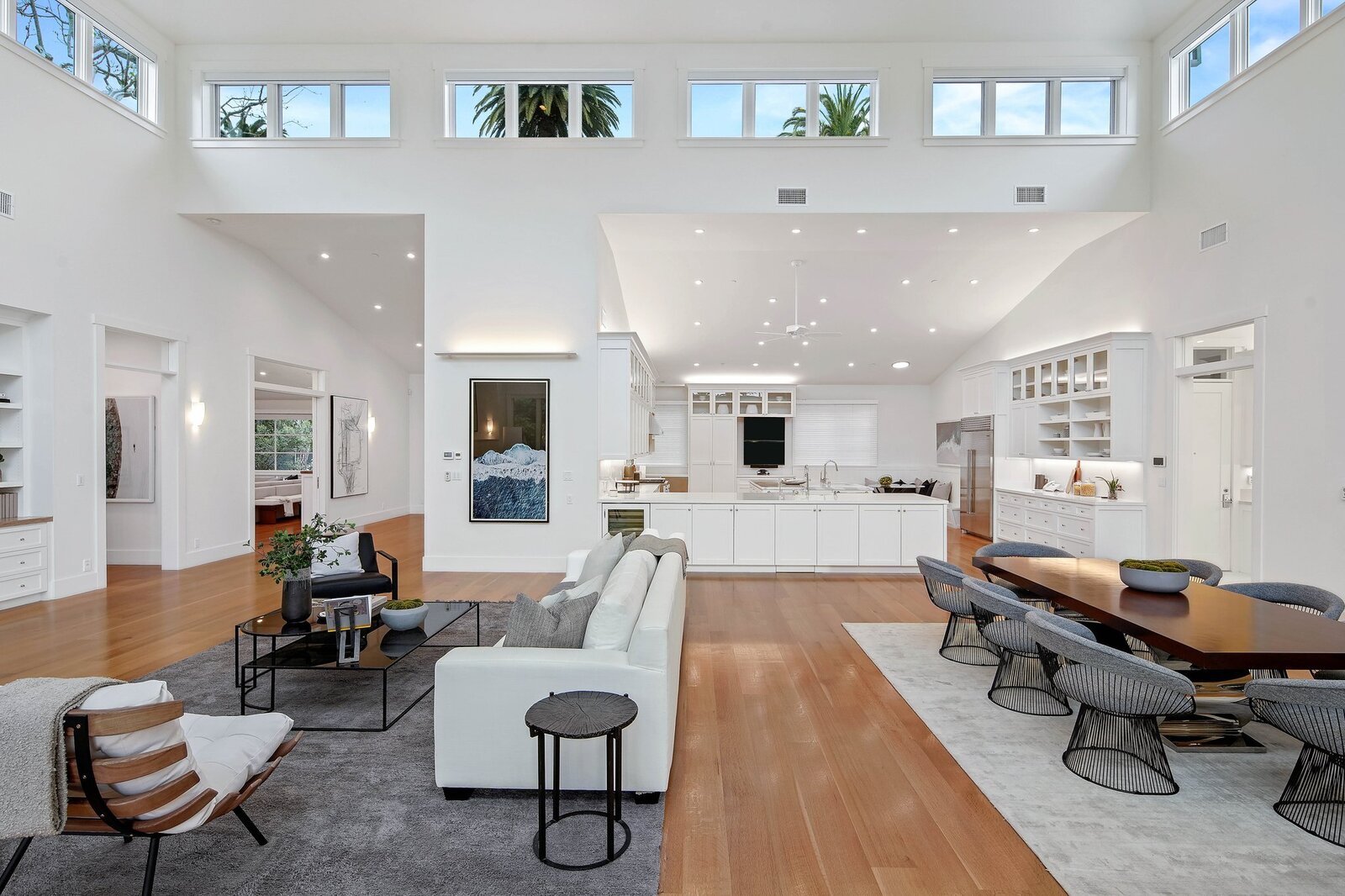 Photo 4 of 12 in Sweeping Tesla-Powered Santa Monica Home Lists for $12 ...