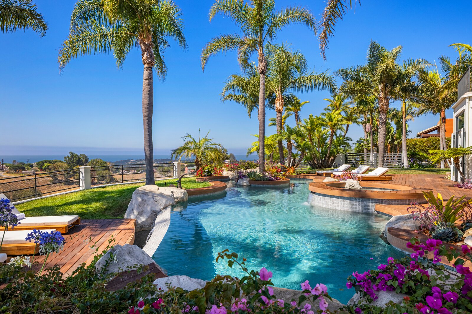 Photo 9 of 10 in Three-Acre Malibu Resort-Style Wellness-Centered ...