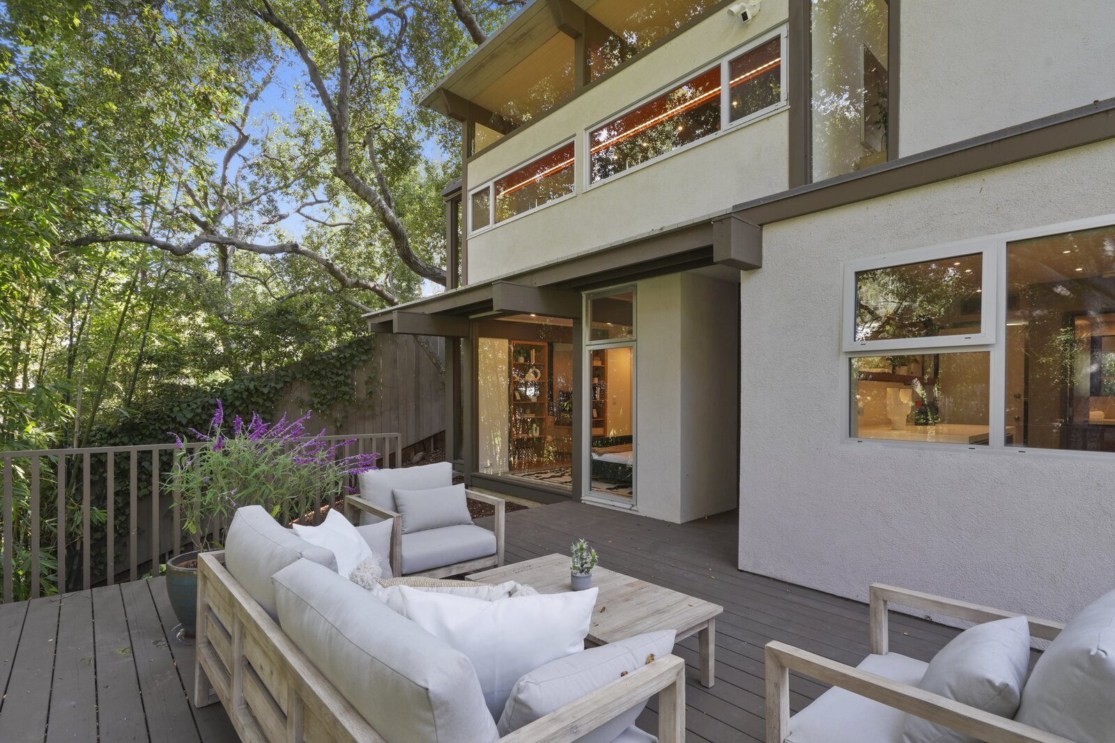 Photo 10 of 10 in Ray Kappe-Designed, Classic Post and Beam Residence ...