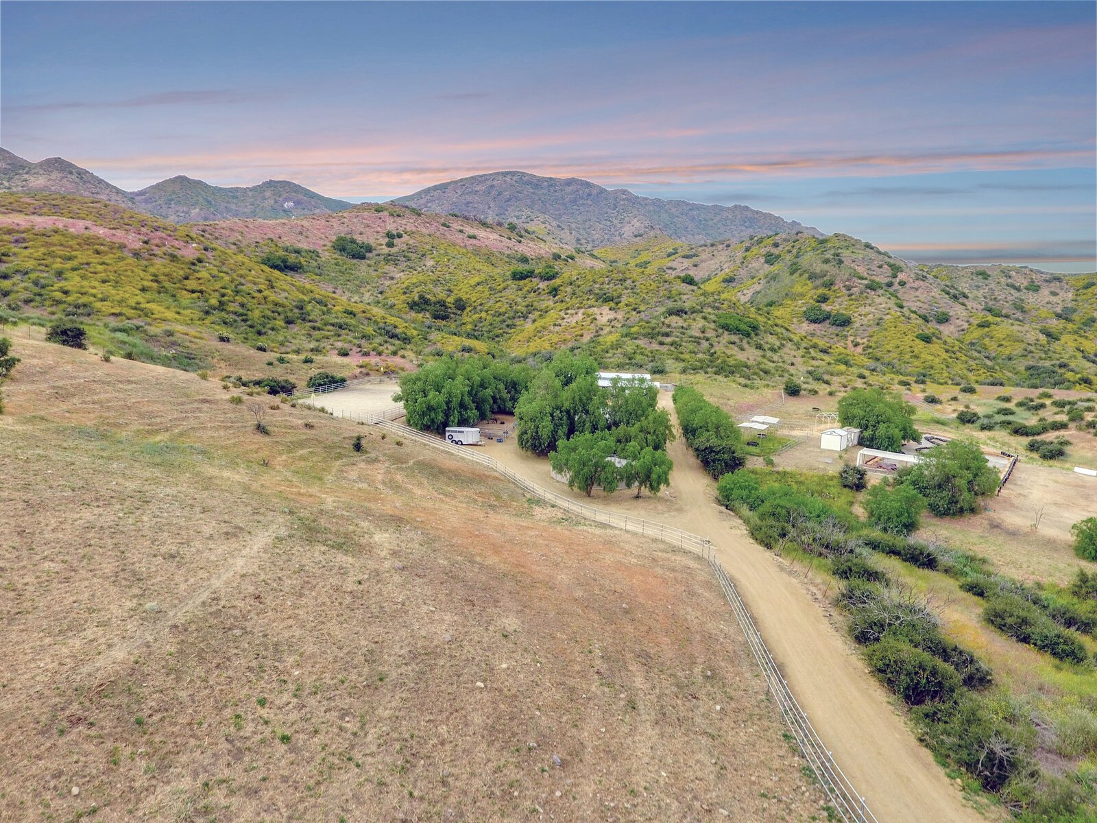 Photo 1 of 10 in Ridgeview Ranch, an Equestrian Dream in Santa Monica ...