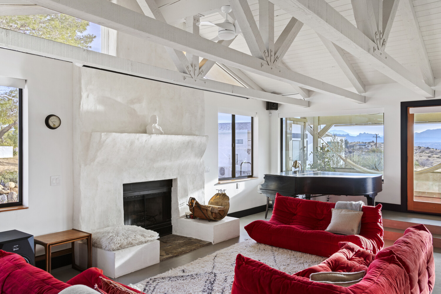 Photo 2 of 13 in Desert Sanctuary: A 13-Acre High Desert Haven Blends ...