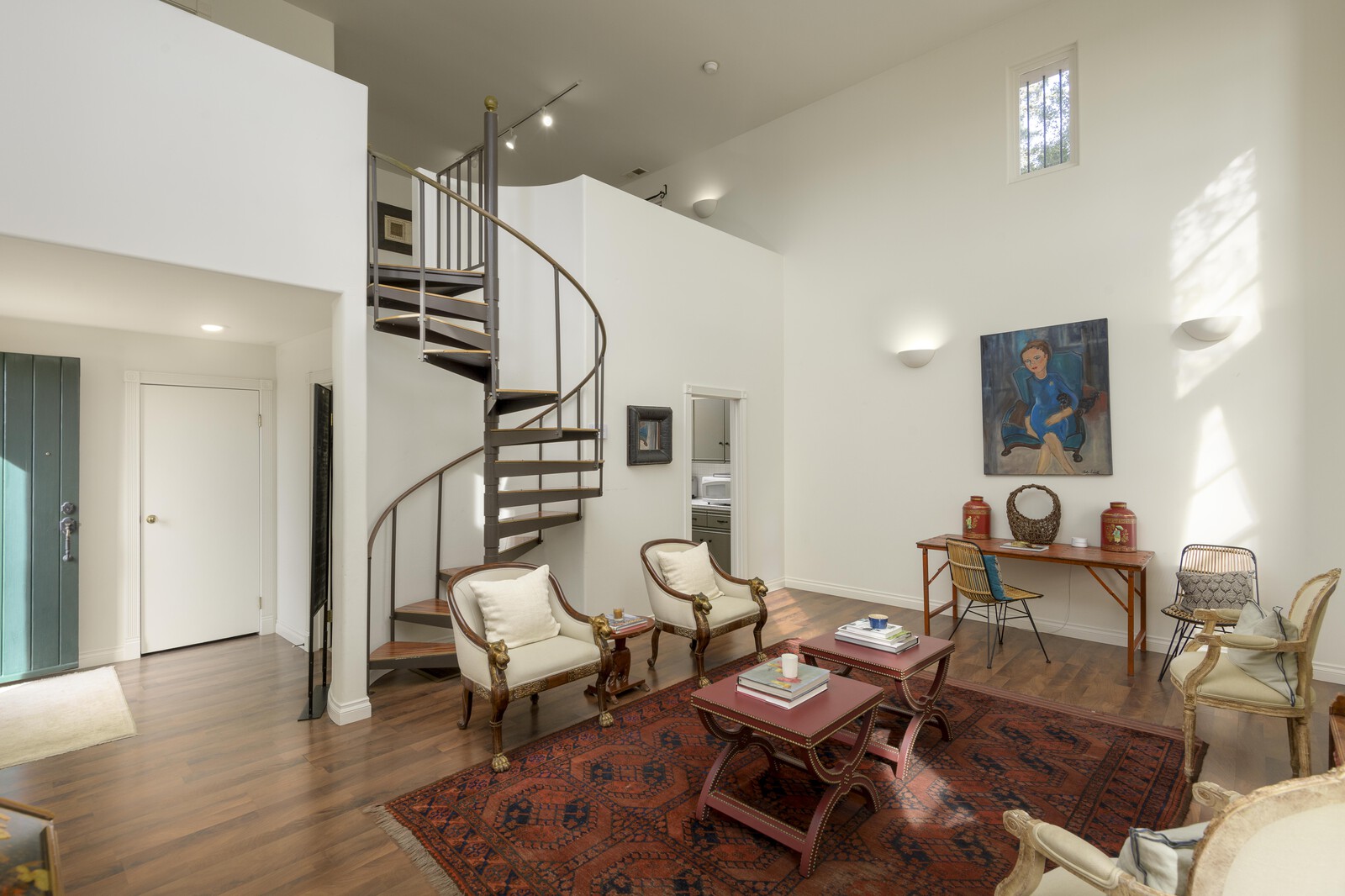 Photo 9 of 10 in Timeless Spanish Compound in Santa Barbara's Historic ...