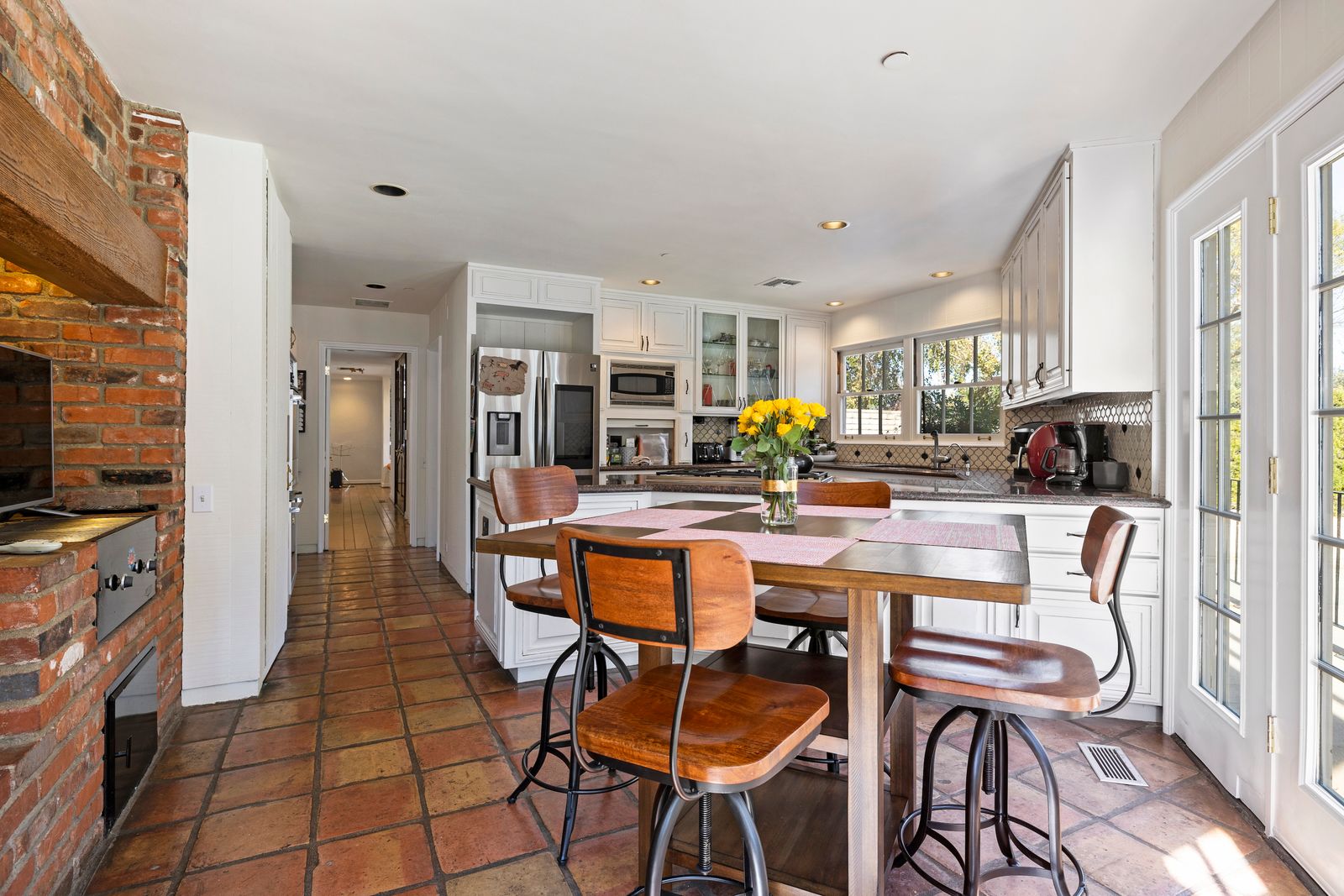 Photo 3 of 10 in Hal Levitt-Designed Country French Estate in Woodland ...