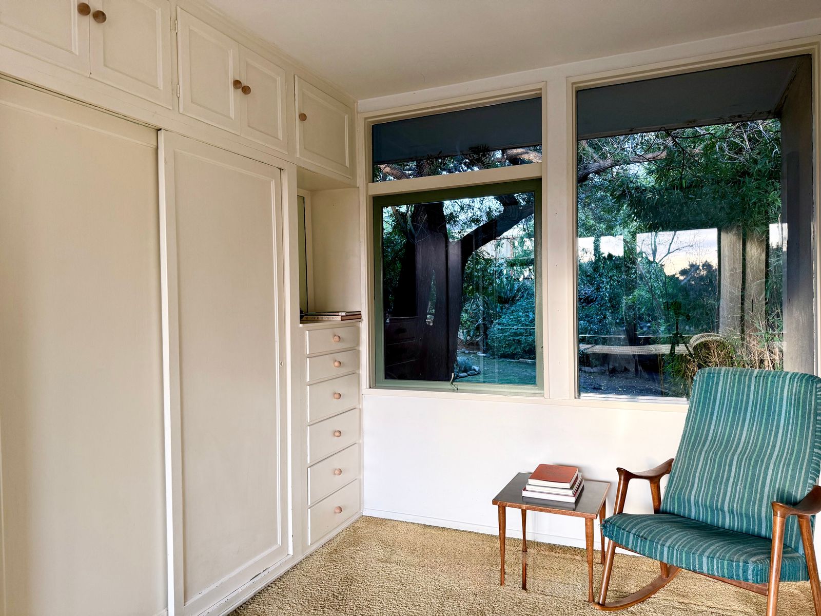Photo 9 of 10 in Architect Gregory Ain's Modernique Homes, 1948 in Mar ...