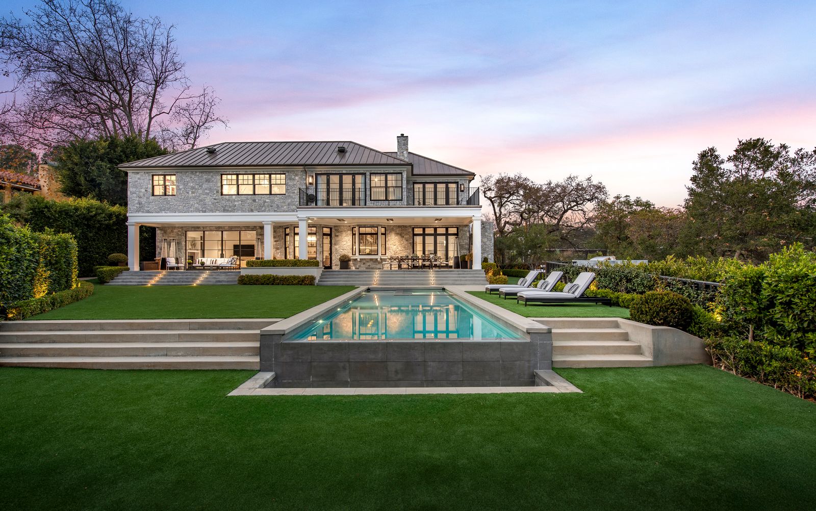 Photo 2 of 10 in Lavish Ken Ungar-Designed Estate in Brentwood Lists ...