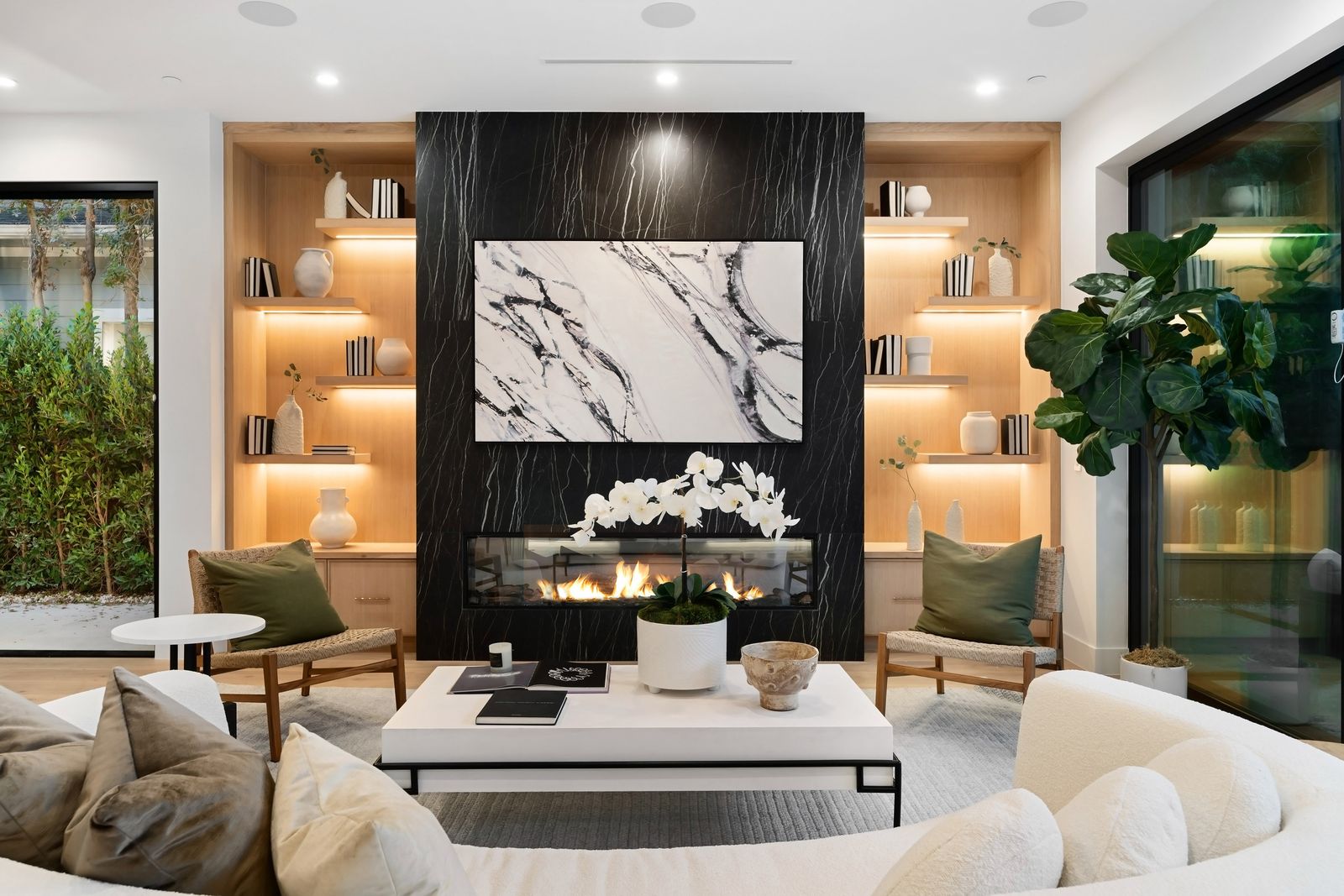 Photo 6 of 10 in Stunning Newly Constructed Residence in Studio City ...