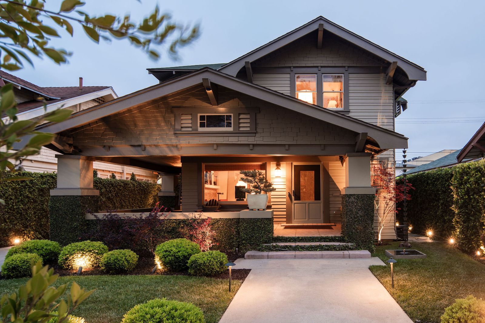 Photo 11 of 16 in Gucci Designer Restores Maximalist 1916 Craftsman in ...