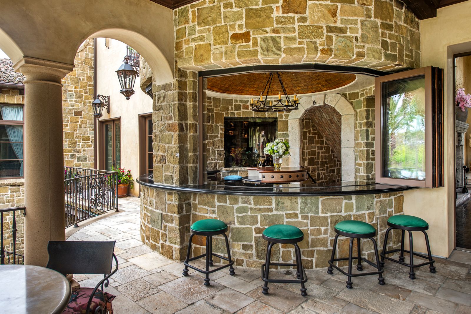 Photo 9 of 16 in Architectural Tuscan Estate Lists for $7.5M in ...