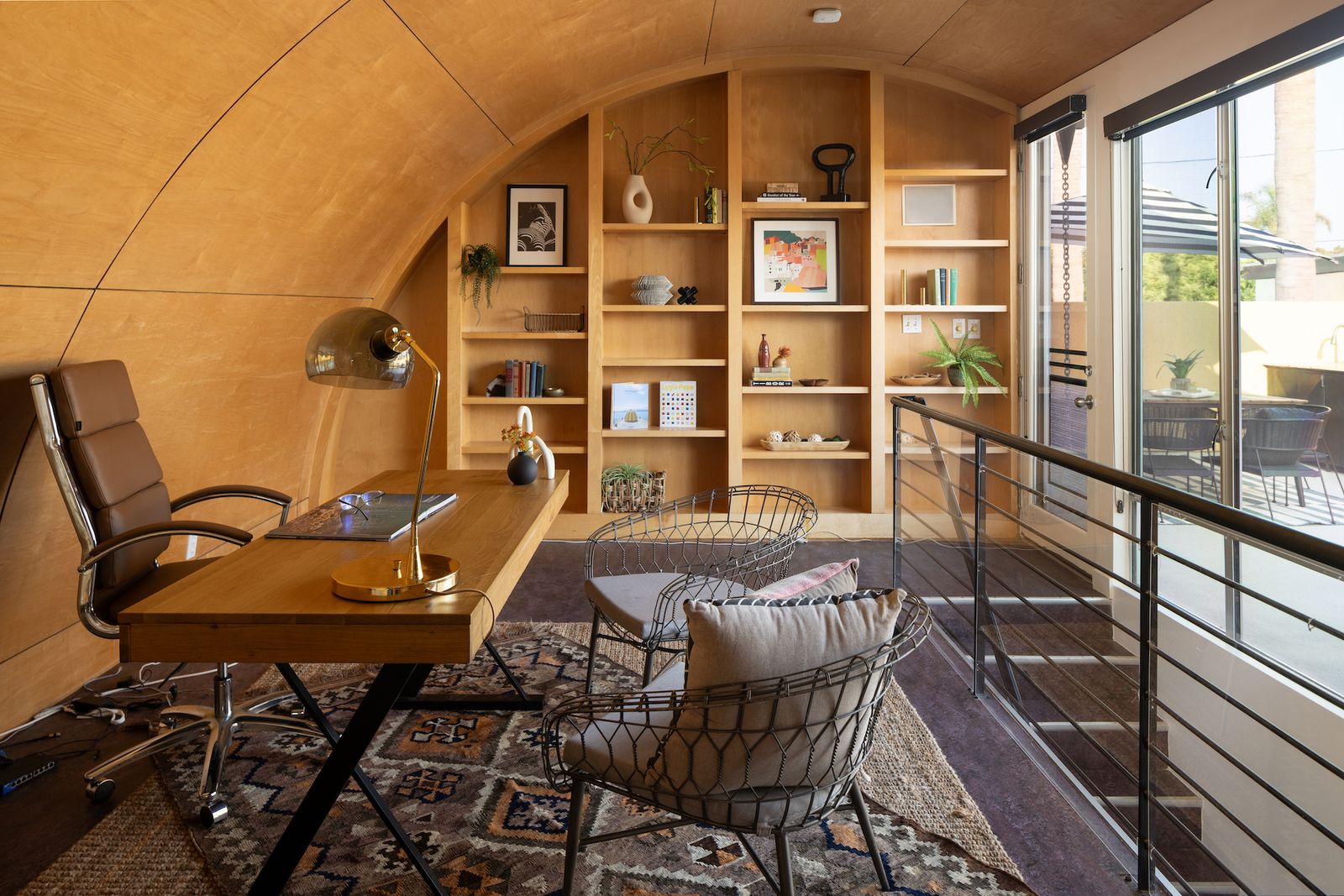 Photo 11 of 21 in Rock Icon Perry Farrell’s Former Venice Home by ...