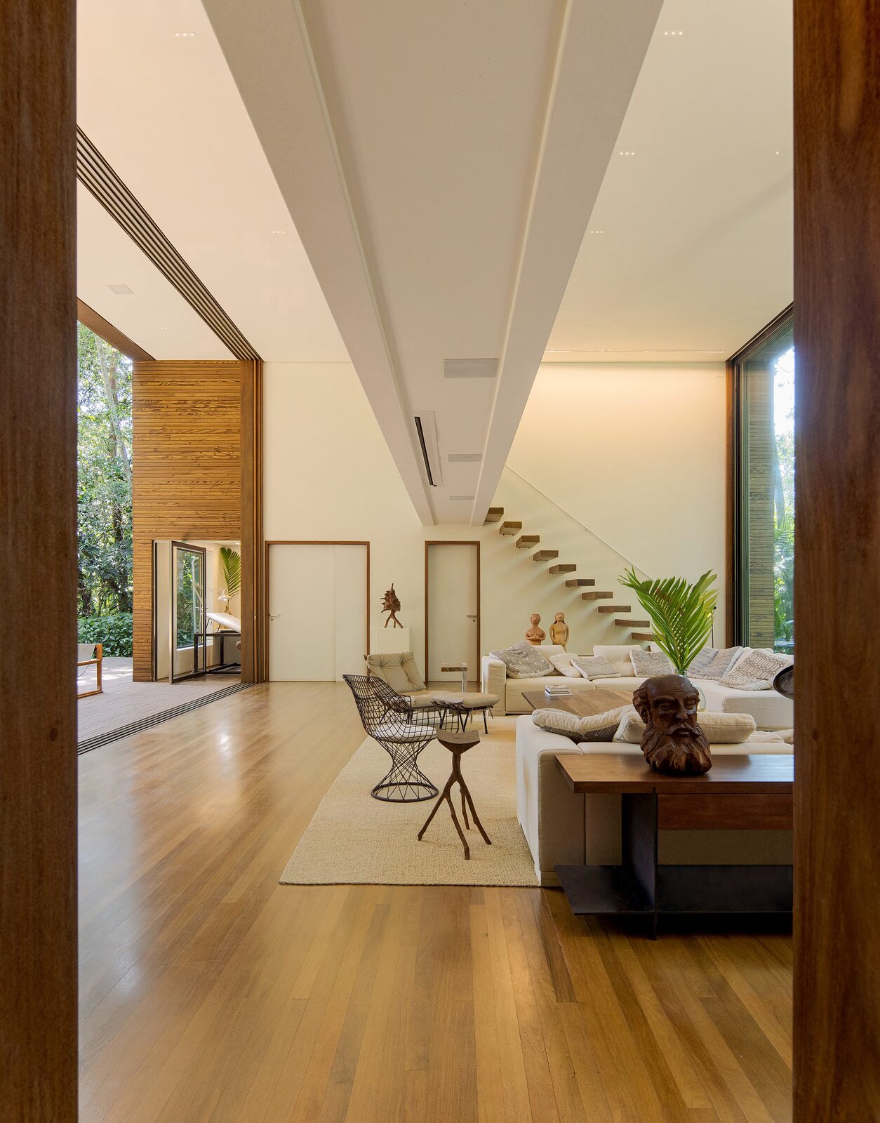 Photo 7 of 8 in AC House by Studio Arthur Casas - Dwell