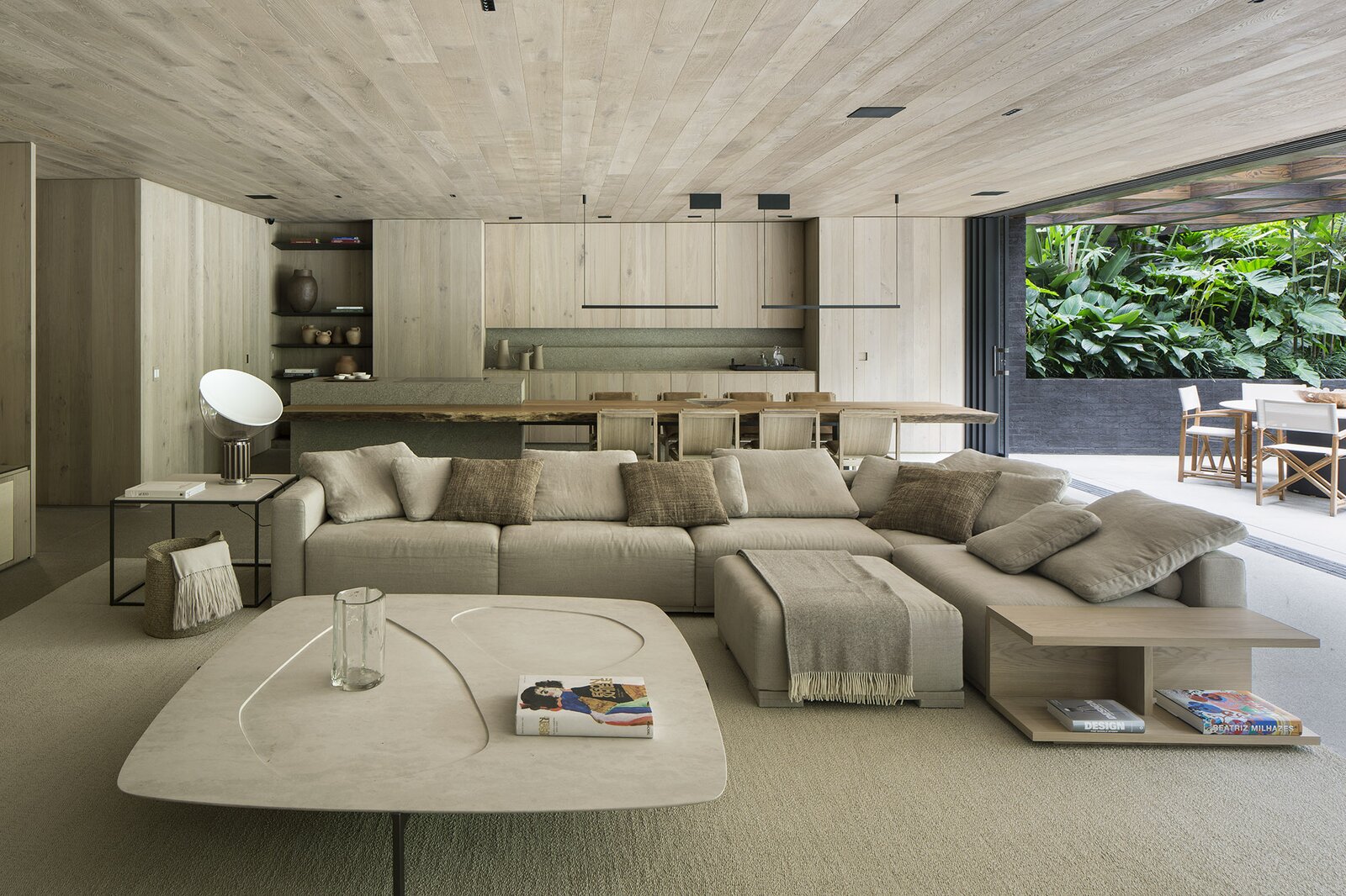 Photo 9 of 17 in IG House by Studio Arthur Casas - Dwell