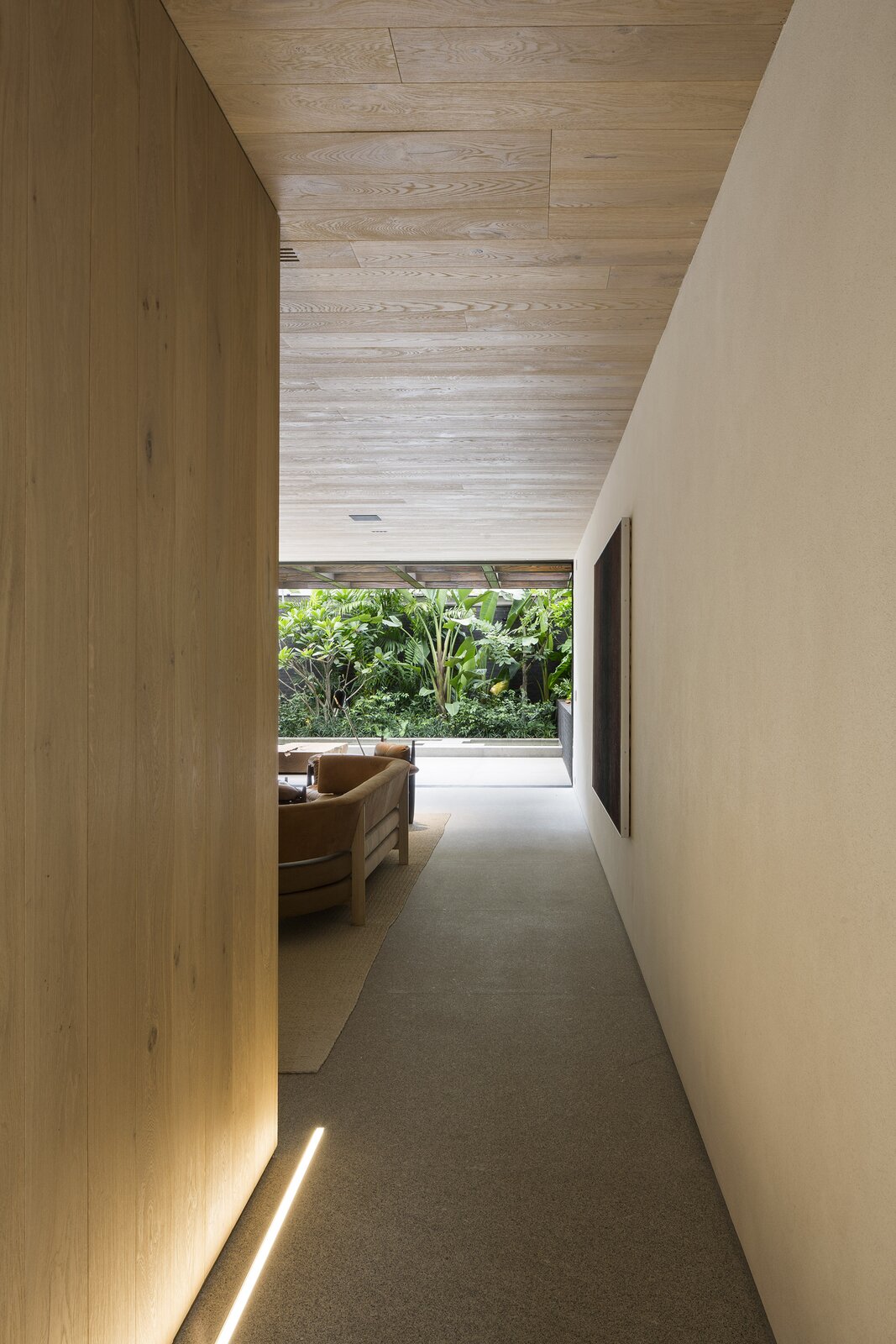 Photo 15 of 17 in IG House by Studio Arthur Casas - Dwell