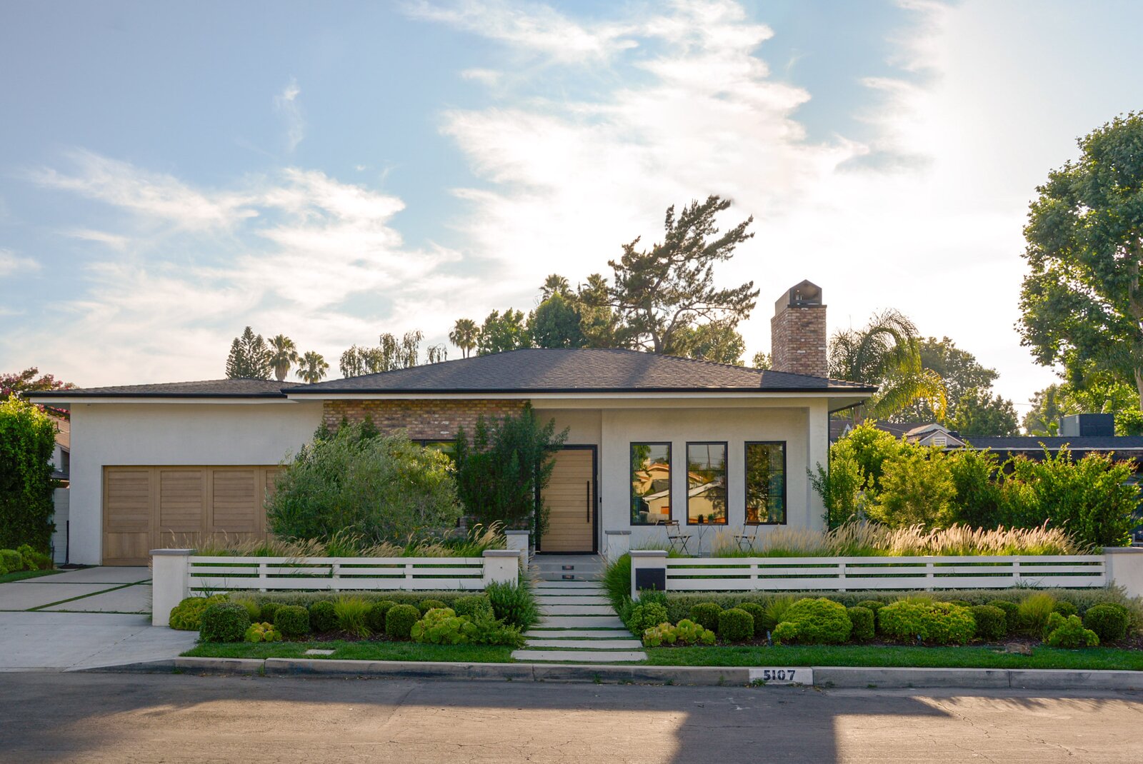 Photo 20 of 20 in The Gaynor House by David Emanuel x AKG - Dwell