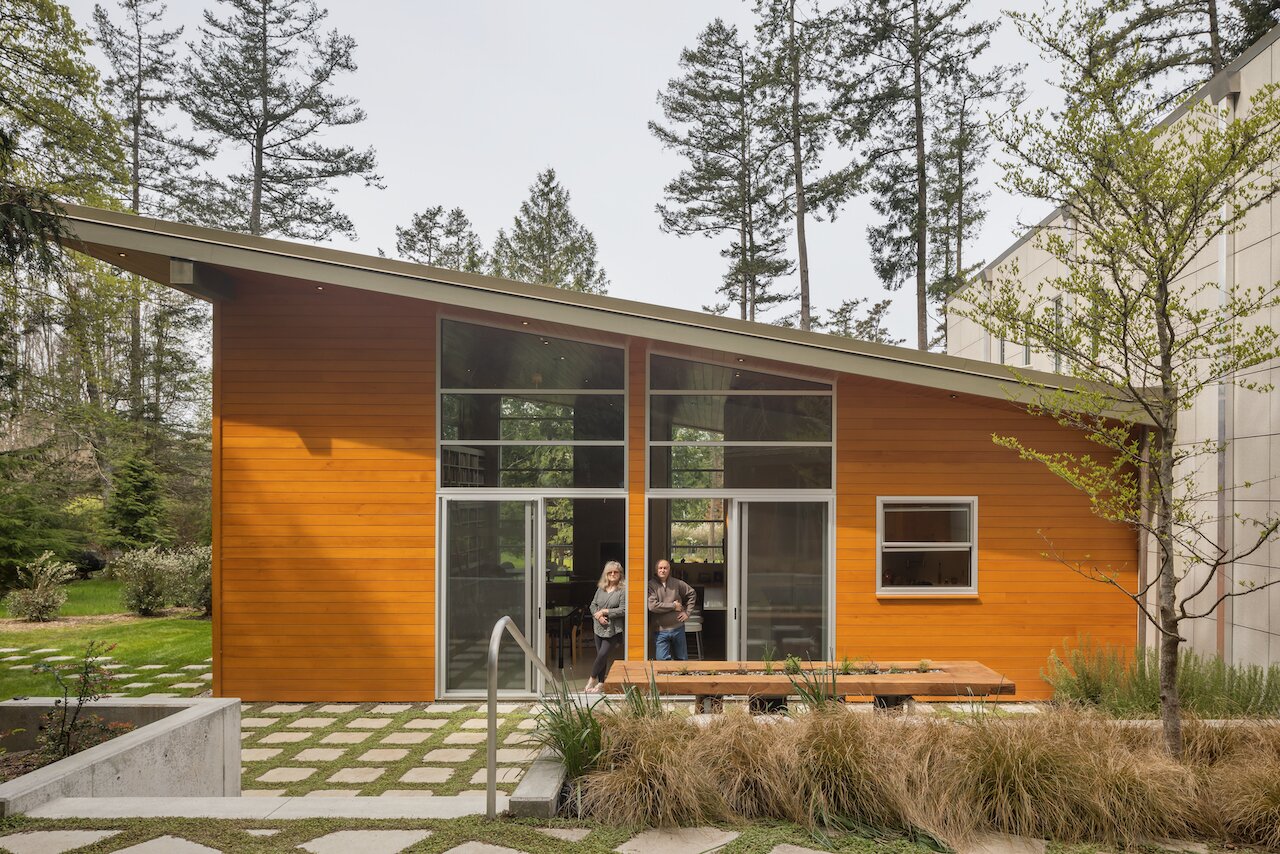 Photo 8 of 27 in Hatch-Colasuonno Home by Luis Colasuonno - Dwell