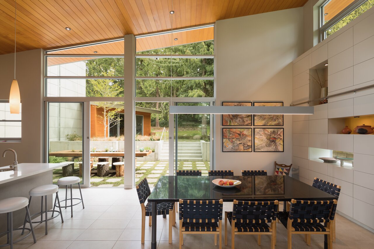 Photo 10 of 27 in Hatch-Colasuonno Home by Luis Colasuonno - Dwell