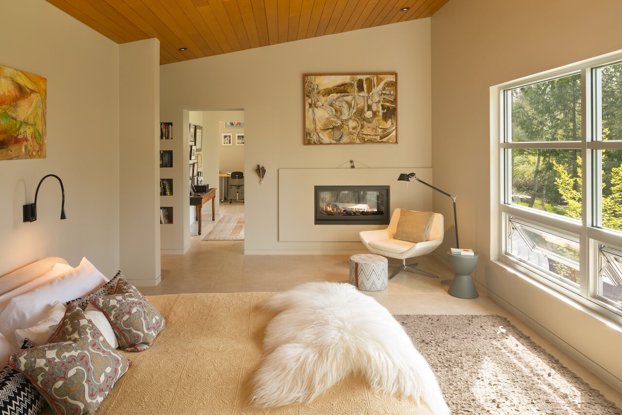 Photo 1 of 27 in Hatch-Colasuonno Home by Luis Colasuonno - Dwell