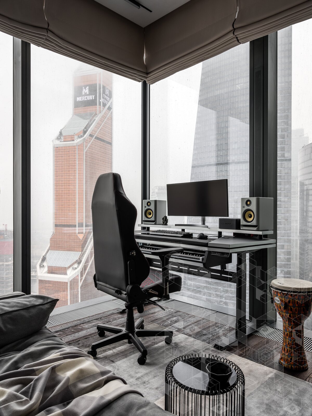 Photo 1 of 21 in Neva Towers project by Geometrium - Dwell