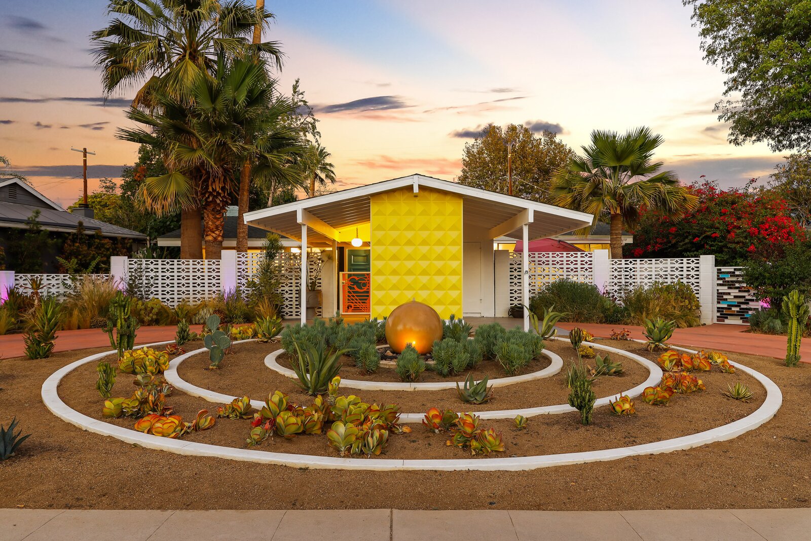 The Delco (8 Photos) - Dwell