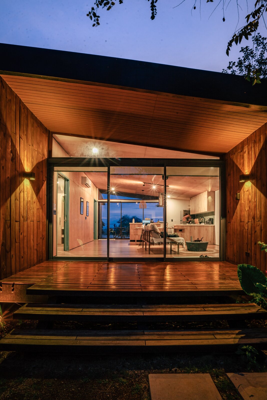 Photo 14 of 14 in Espacio LAR Unveils Casa Samambaia: A Hidden Gem on Panama's Pacific Coast. by ...