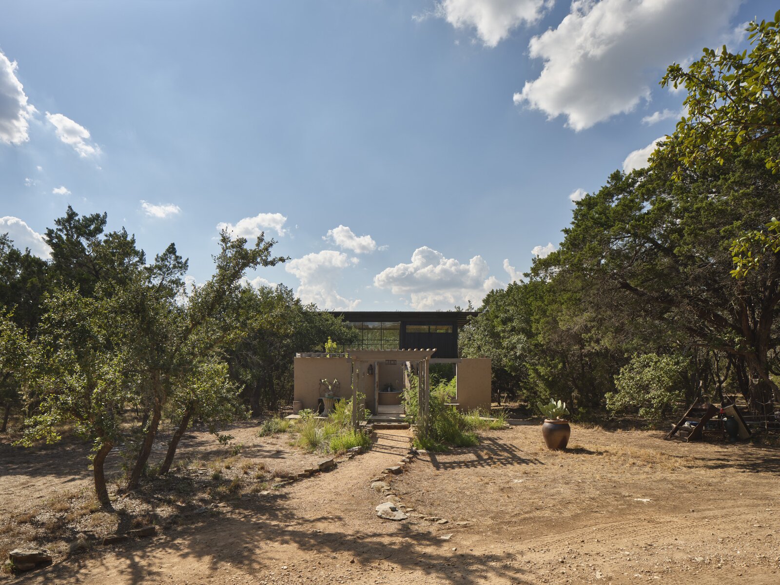 Photo 1 of 24 in Rainbow Ranch by ben newman - Dwell