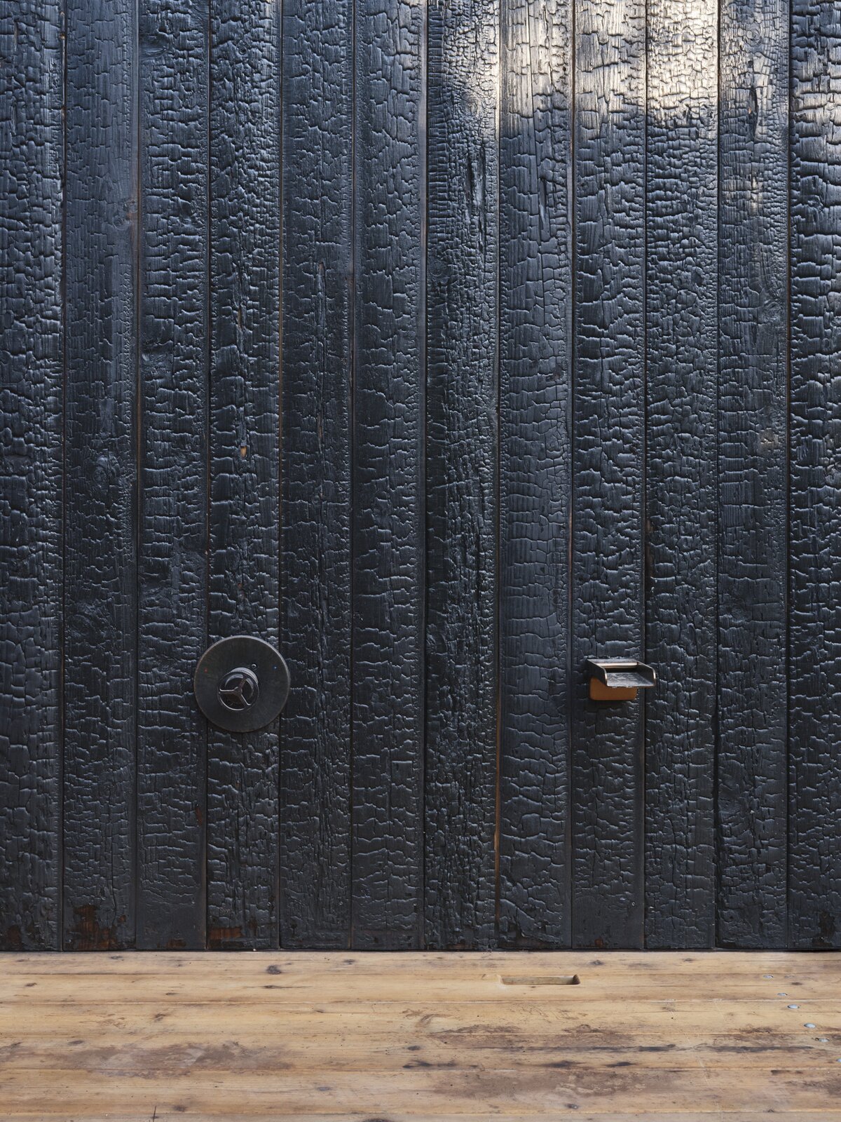 Photo 19 of 24 in Rainbow Ranch by ben newman - Dwell