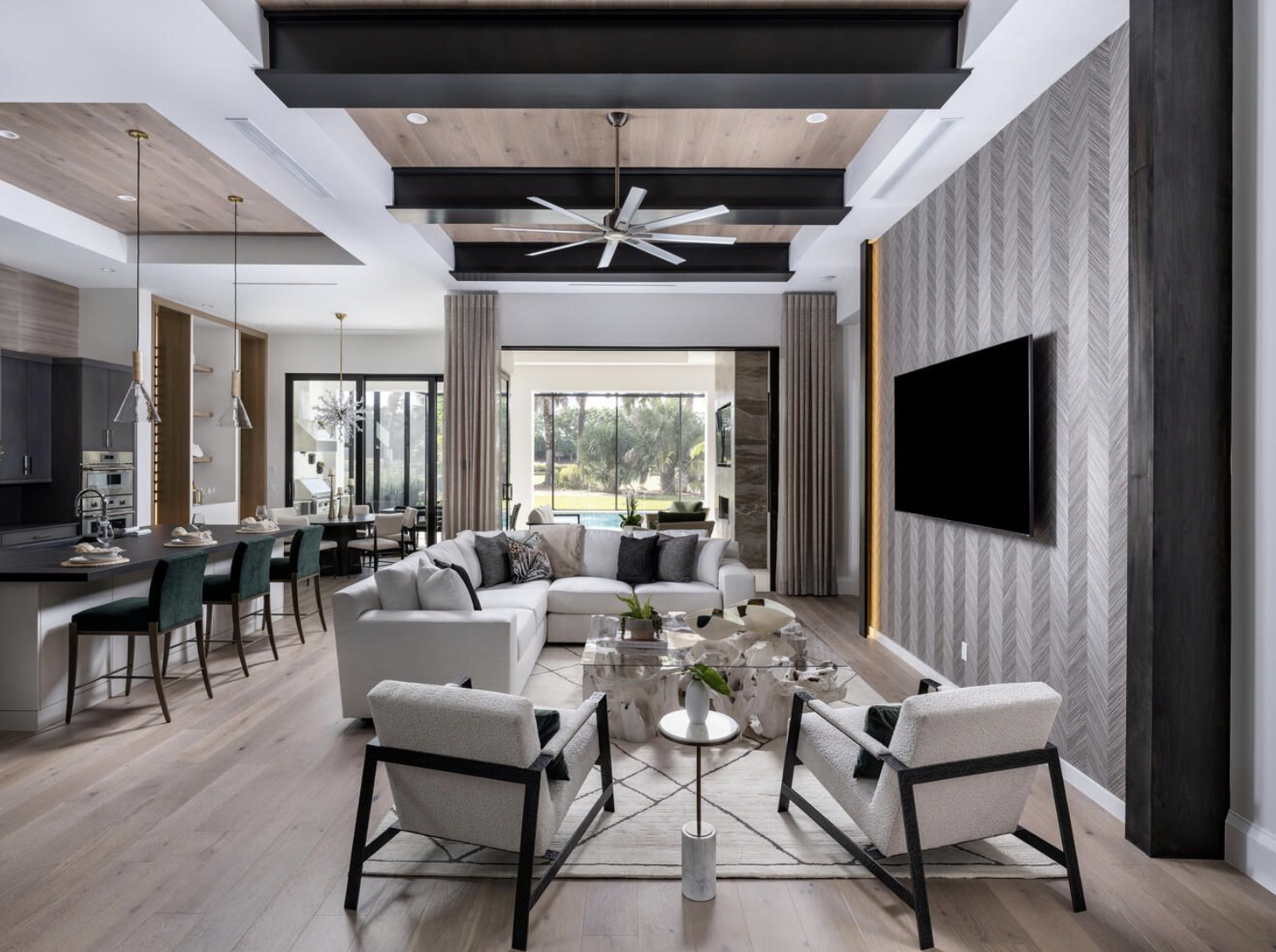 Photo 2 of 7 in La Reine: A Masterpiece in Miromar Lakes' Prestigious ...