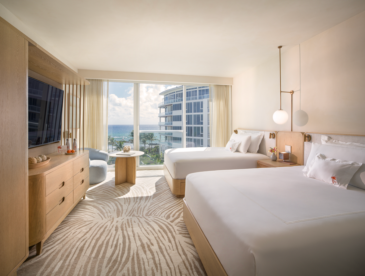 Photo 4 of 7 in A Coastal Icon Reimagined: The Boca Raton Beach Club by ...