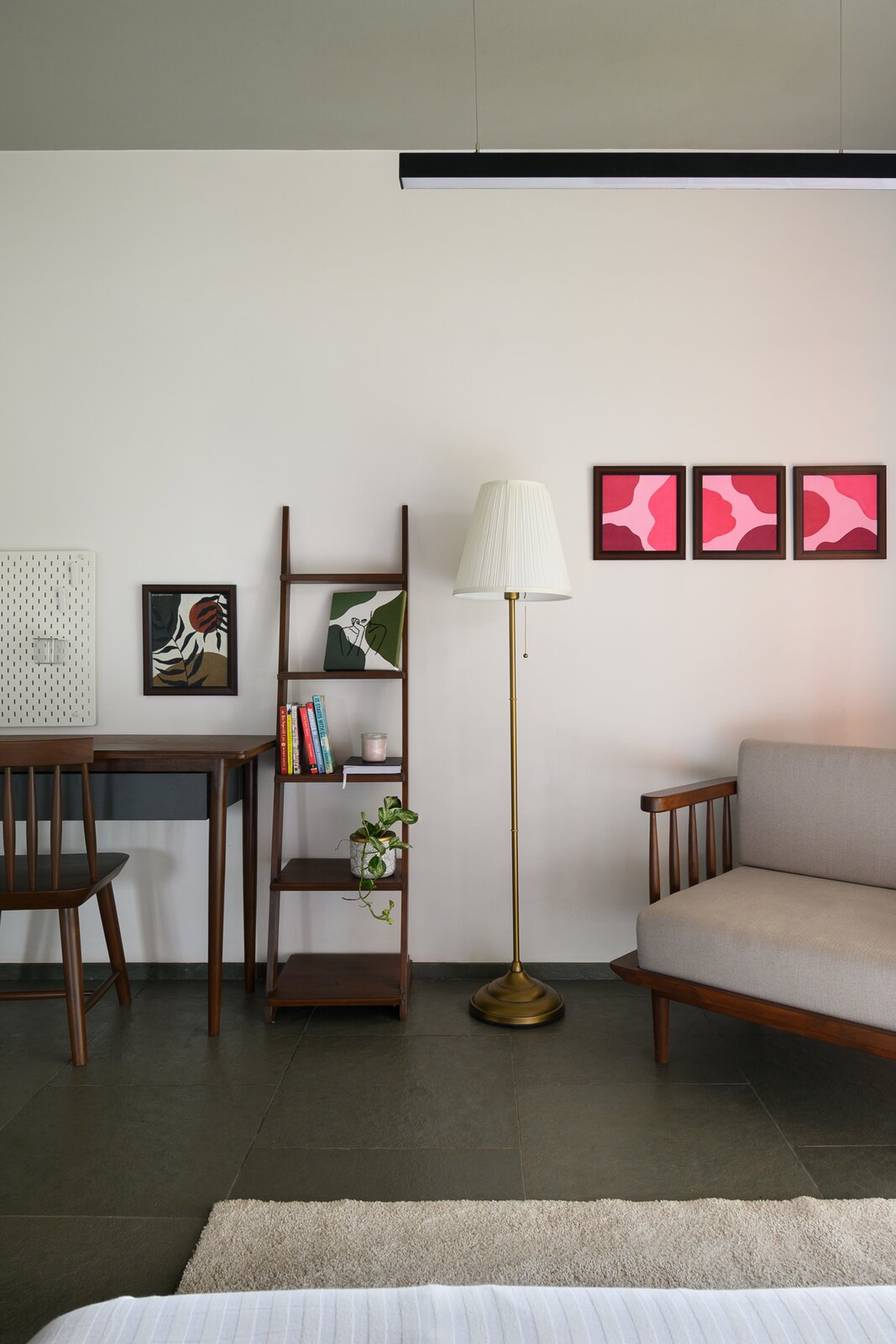 Photo 19 of 35 in House with Hidden Gardens by Hrishikesh More ...