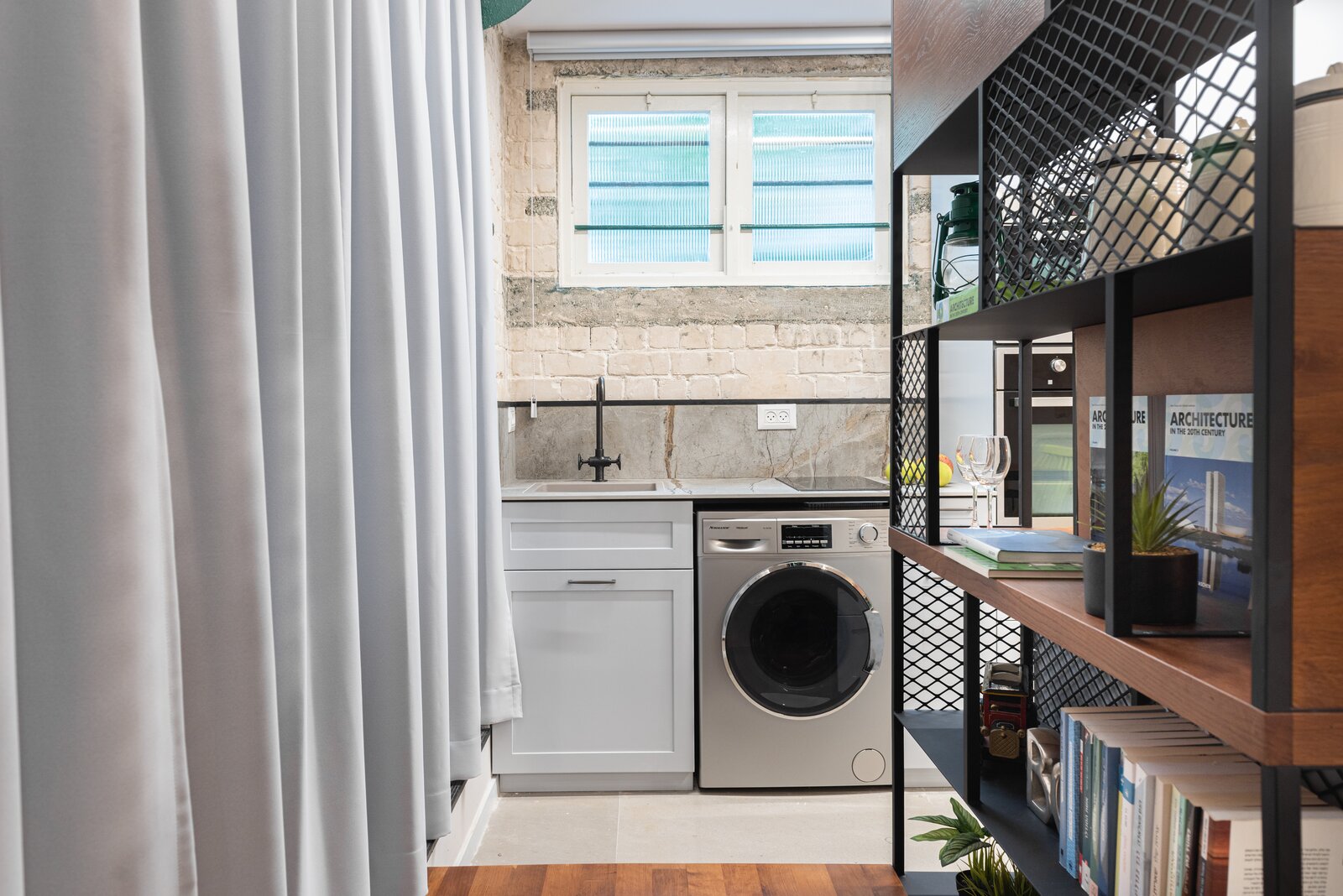 Photo 3 Of 11 In Breaking Walls By Job New Dwell