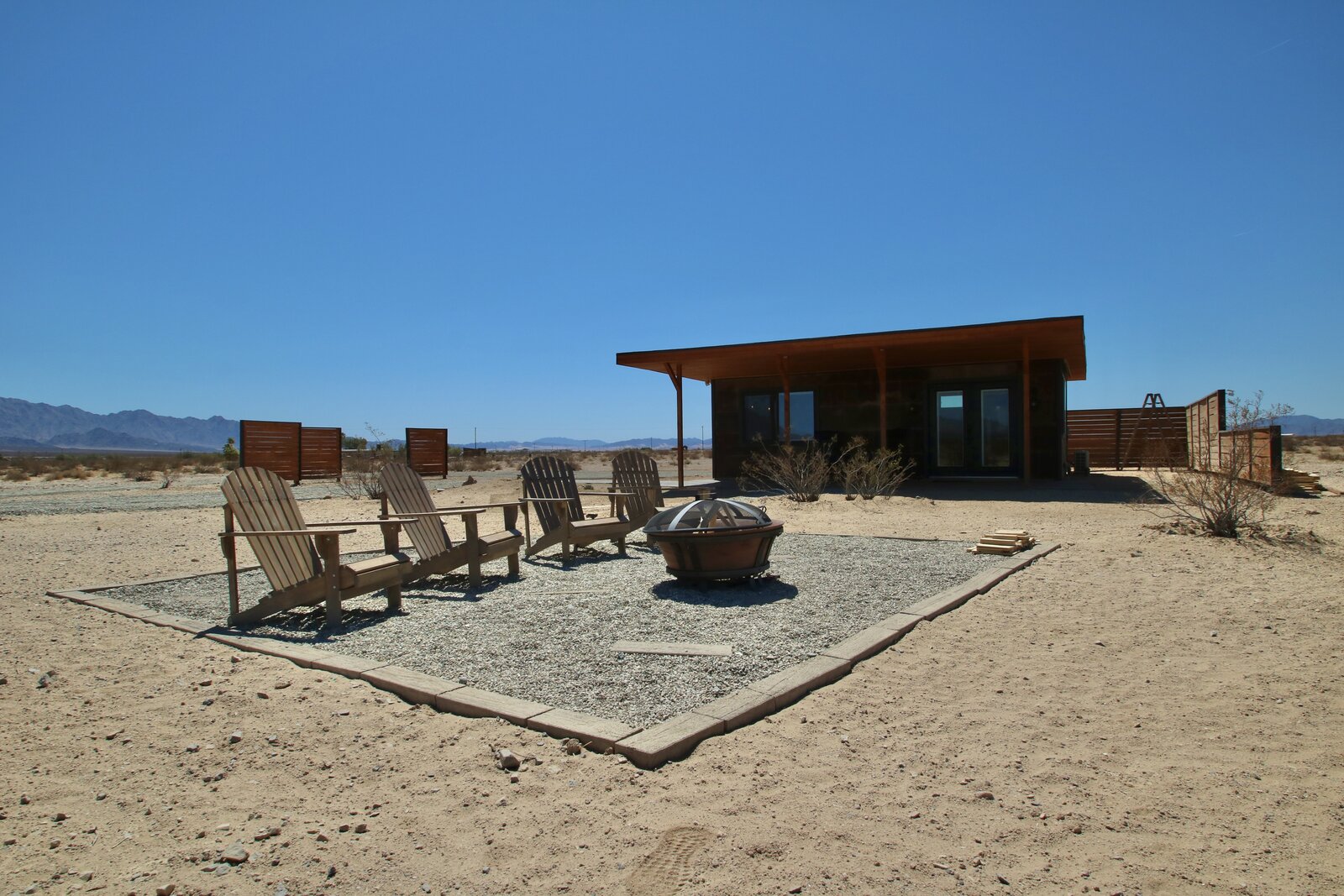 Photo 9 of 13 in Dorough Homestead Cabin by Ryan Dorough - Dwell