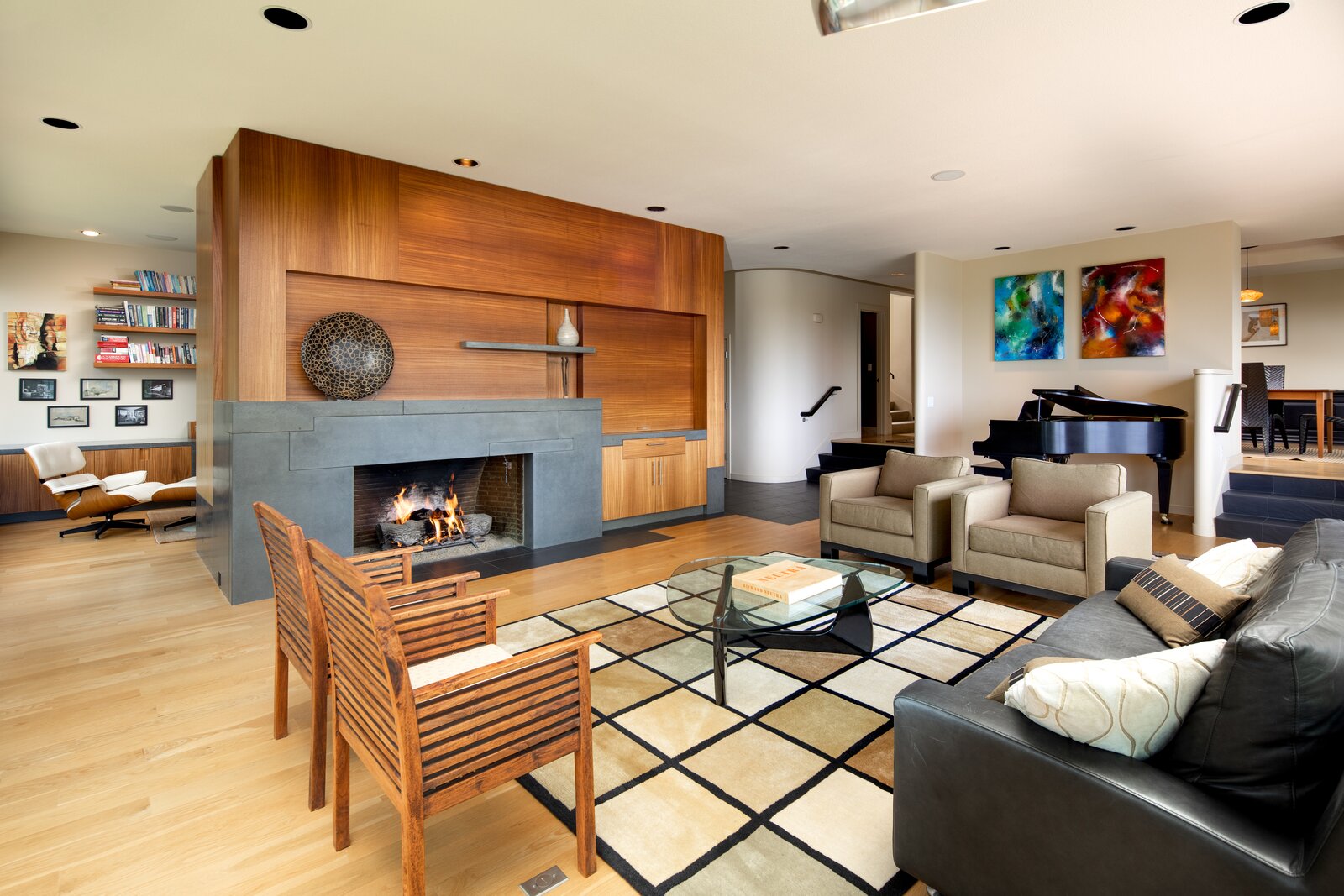 Photo 13 of 24 in Iconic Neutra Modern Home Up For Sale by Tracy Hasson ...