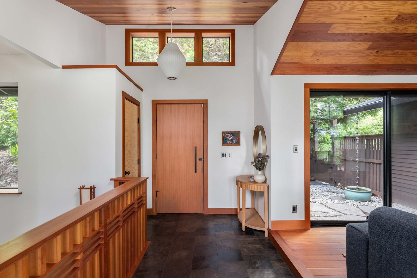 Photo 5 of 23 in Folded Roof by M.O.Daby Design - Dwell