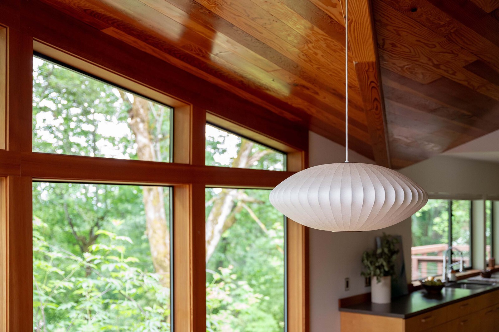 Photo 12 of 23 in Folded Roof by M.O.Daby Design - Dwell