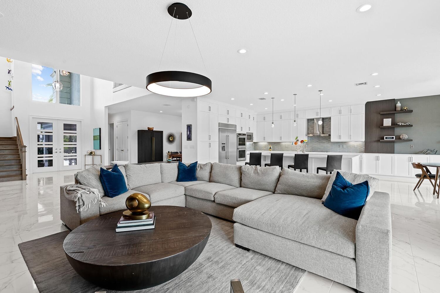 Photo 4 of 8 in Ultimate Man Cave Takes Entertaining to New Level at ...