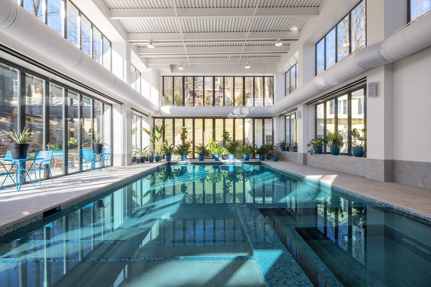 Photo 3 of 9 in Daybreak: Historic Montclair Residence Famously Featured in The Sopranos by Luxe ...