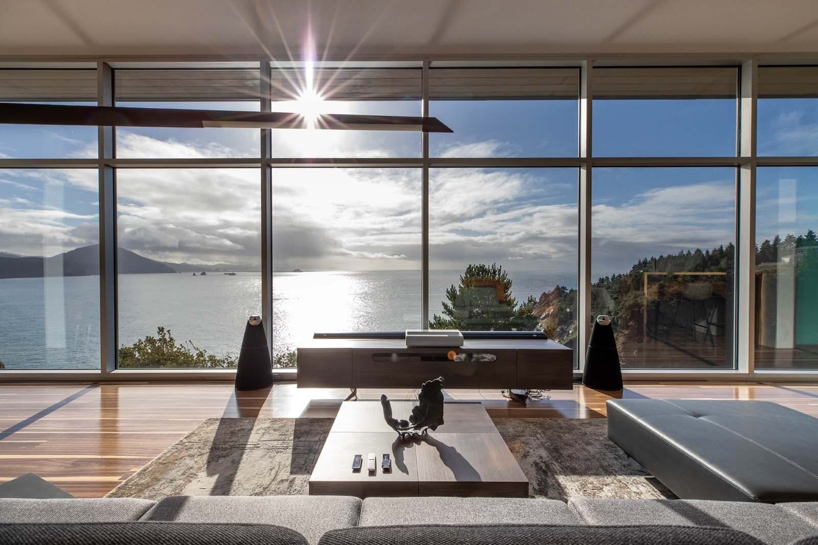 Photo 3 of 31 in The Oregon Coast Bridge House by Matt Kowalewski - Dwell