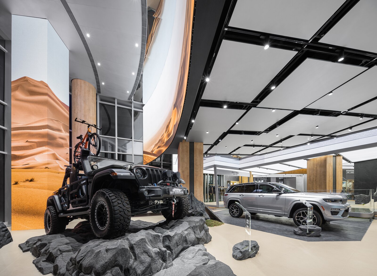 Photo 4 of 21 in The First Jeep Flagship Center- Jeep Adventure by ...