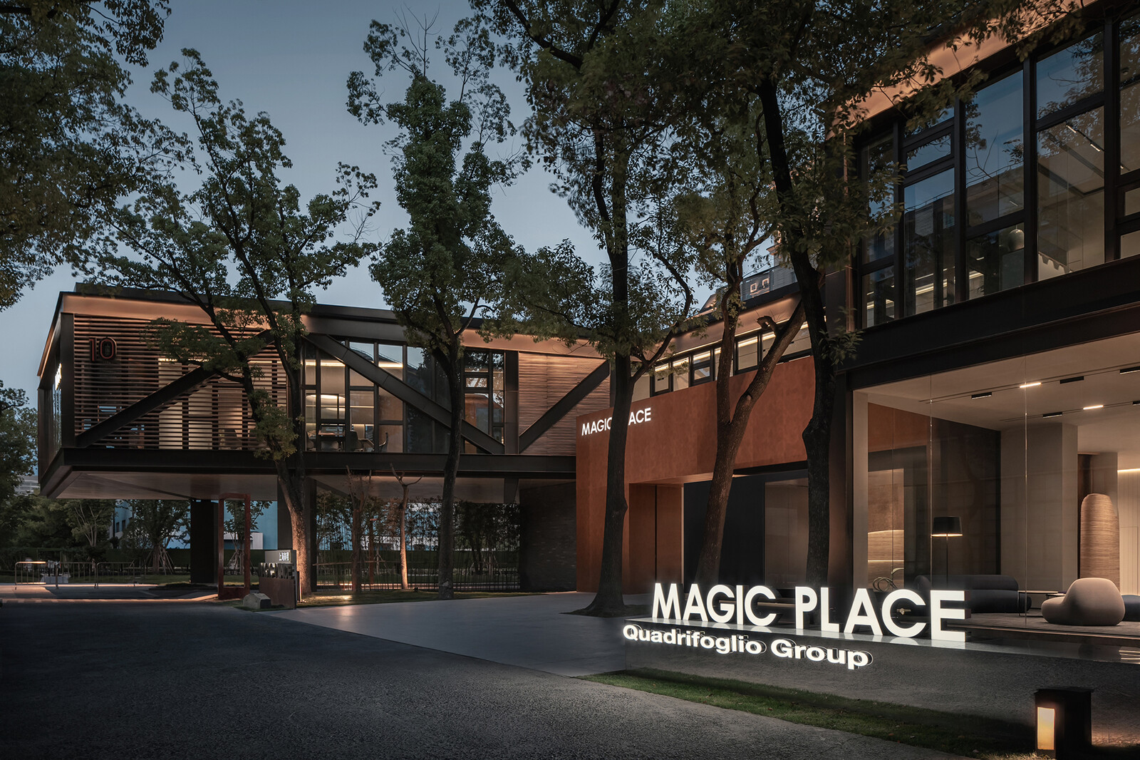 Photo 18 of 70 in MAGIC PLACE by CUN DESIGN by design aesthetics - Dwell