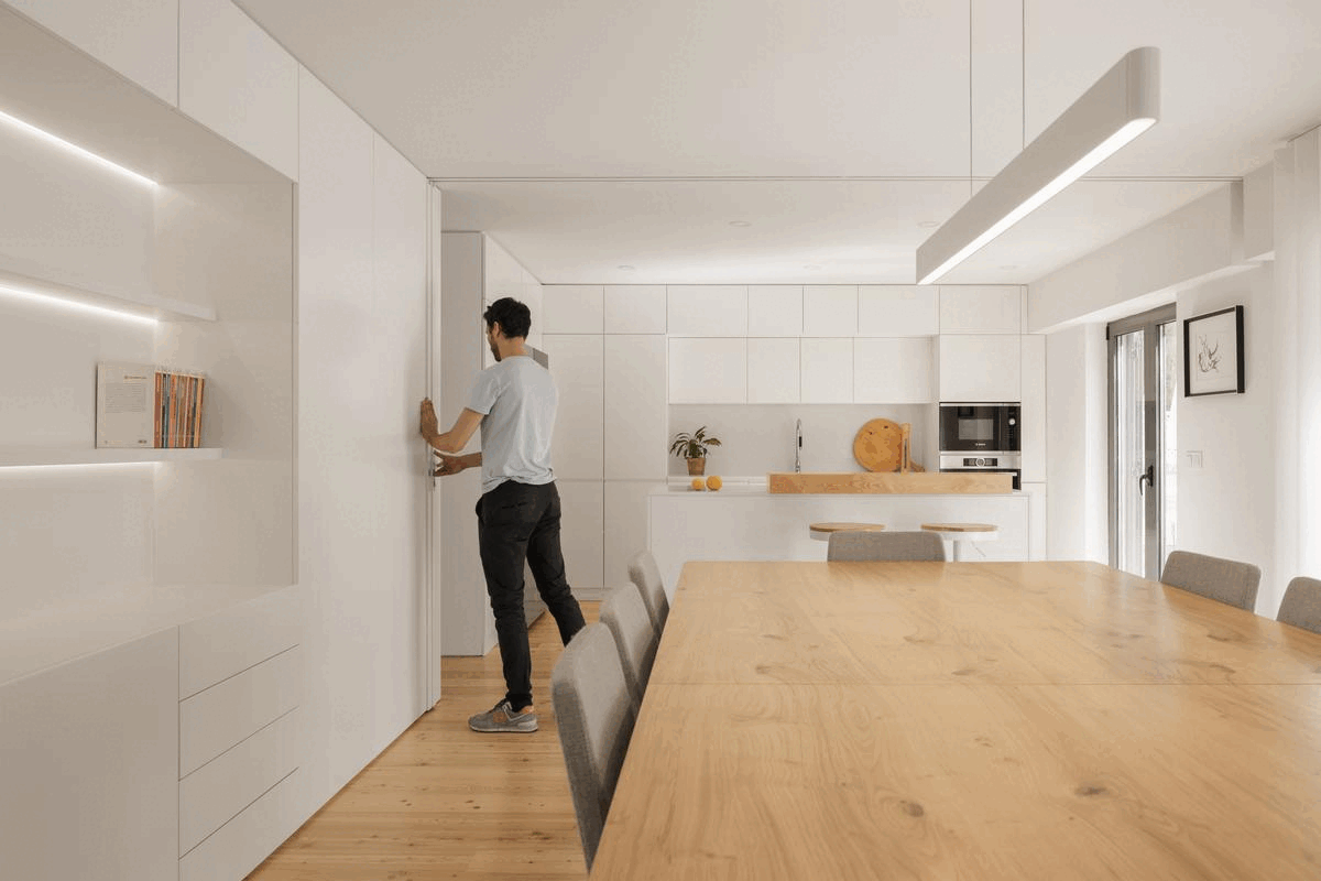 Photo 3 of 44 in Campolide Apartment by Inês Brandão Arquitectura - Dwell