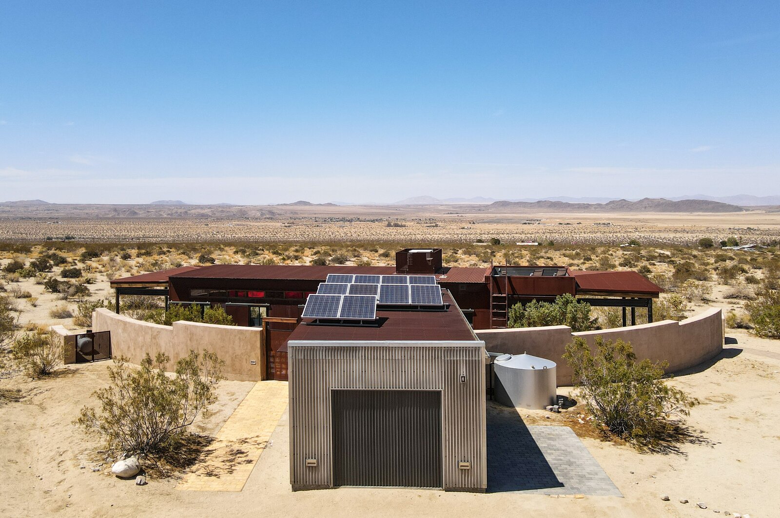 Photo 6 of 25 in The Red Ray House by Matthew Reader - Dwell