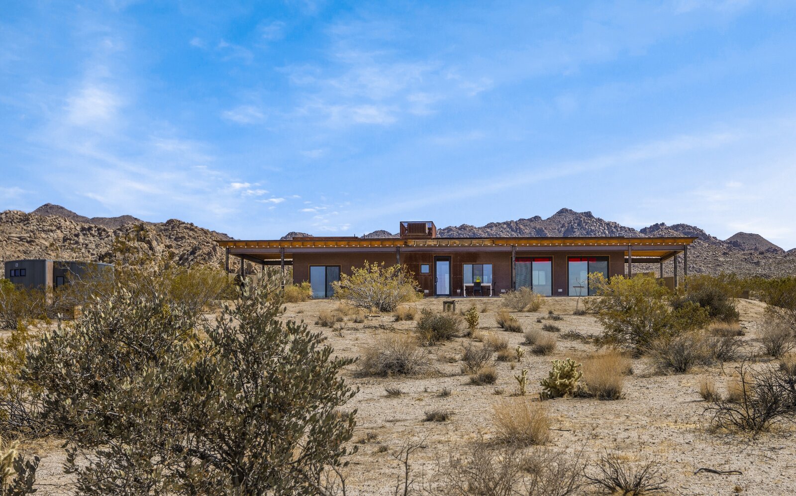 Photo 13 of 25 in The Red Ray House by Matthew Reader - Dwell